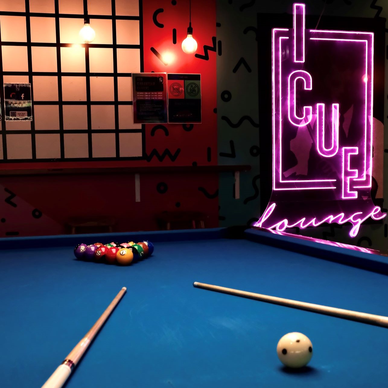 iCue Lounge – Melbourne CBD Pool Bar